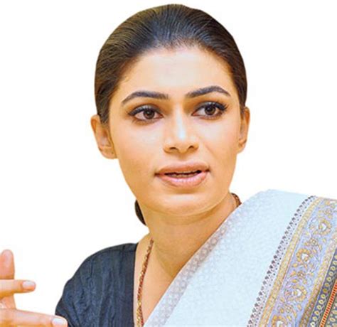 හිරුණිකා අත්අඩංගුවට Divaina