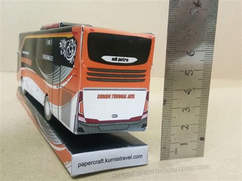 Pola Papercraft Bus Sudiro Tunggal Jaya Orange Skala 64 Papercraft