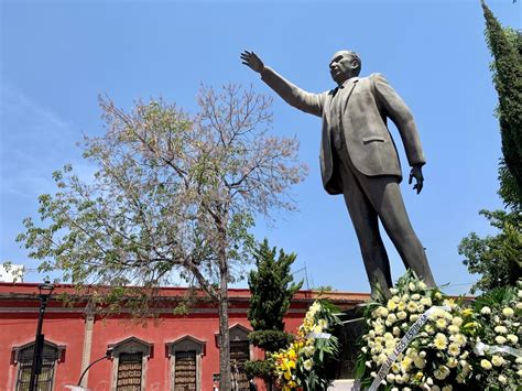 Conmemoran el trigésimo aniversario luctuoso de Salvador Nava Martínez