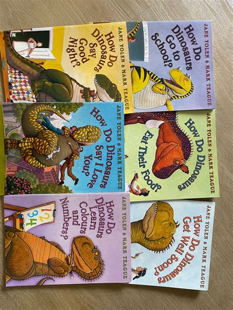 How Do Dinosaurs Say I Love You 興趣及遊戲 書本 And 文具 小說 And 故事書 Carousell