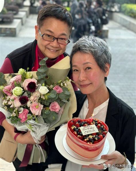 葉童與好友慶60歲生日，富豪老公罕見送祝福，破除不和傳聞 每日頭條