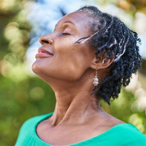 Frozen Shoulder During Menopause Causes Symptoms And Treatment