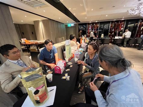 僑臺商旅行業者參訪「臺灣美食展」 共推美食觀光僑商 僑務電子報