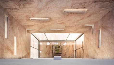 multiple solids and voids form segmented layers of privacy and openness