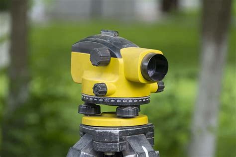 How To Use A Laser Level For Landscaping Storables