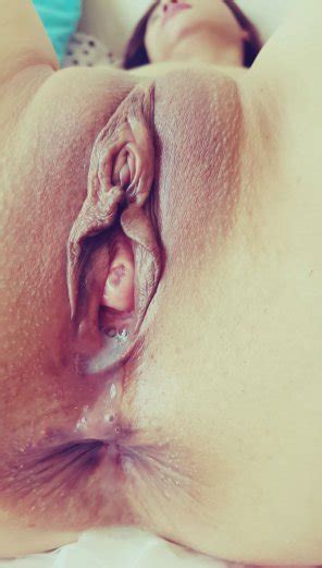 Leaking Asian Pussy Porn Pic Eporner