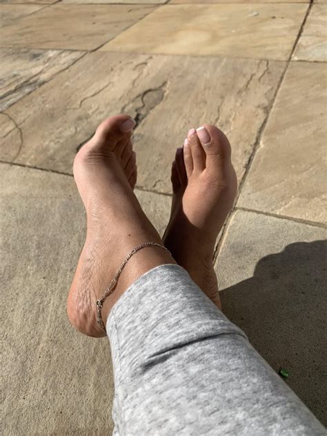 Wheres All My Foot Lovers Rindianfeet