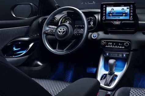 Fiche Technique Toyota Yaris Hybrid 2020