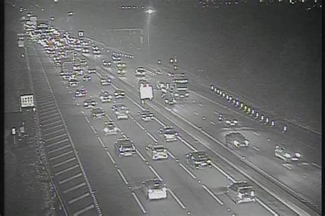 Live Updates Major Delays On M1 As Drivers Experience Hour Long Delays