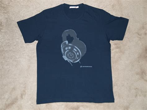 Wheels ユニクロ企業コラボtシャツ