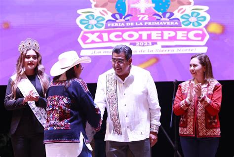 Llama el Gobernador Sergio Salomón a conservar las tradiciones y costumbres de Puebla SICOM