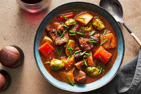 26 Recipes That Call For Beef Broth