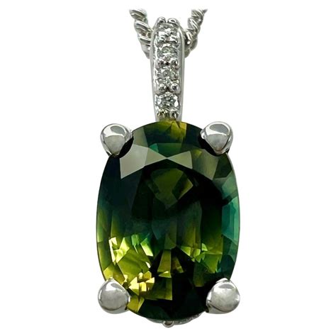 Magnificent 101ct Diamonds Double Halo Necklace With Pendant In 18k