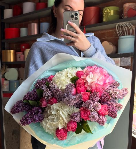 Цветы Харьков • Квіти Харків • Доставка Харків Buton Roses