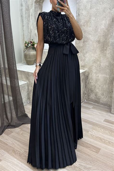 See You At The Party Sequin Patchwork Belt Pleated Maxi Dress Black M
