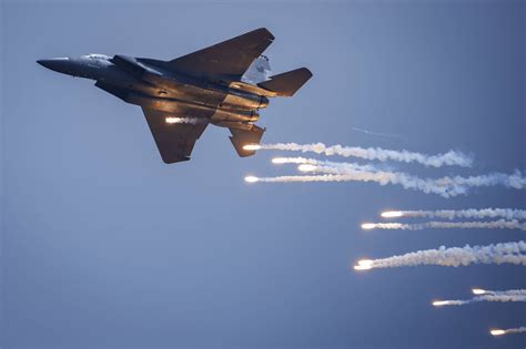 وسط تجاهل لحرب غزة شركات عسكرية إسرائيلية تشارك بـمعرض سنغافورة