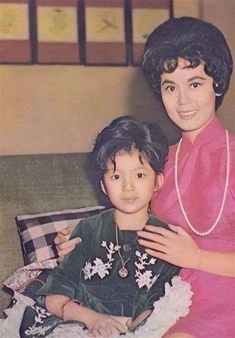 演员冯宝宝：两婚两离，患有精神病，错把陌生人当父亲养了16年