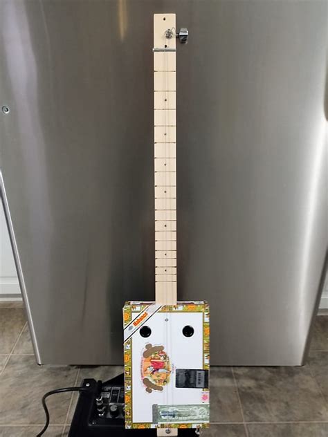 Cigar Box Guitar 1 String Cigar Box Diddley Bow 2022 Reverb Canada