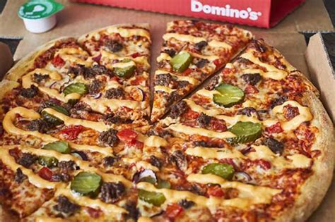 How Many Slices Are In A Medium Dominos Pizza