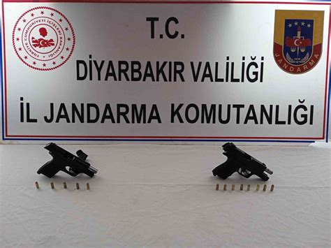 Diyarbak Rda Firari Cinayet Zanl S Tutukland