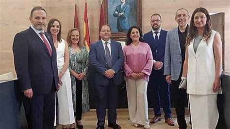 Continuidad en el reparto de las áreas municipales en La Bañeza