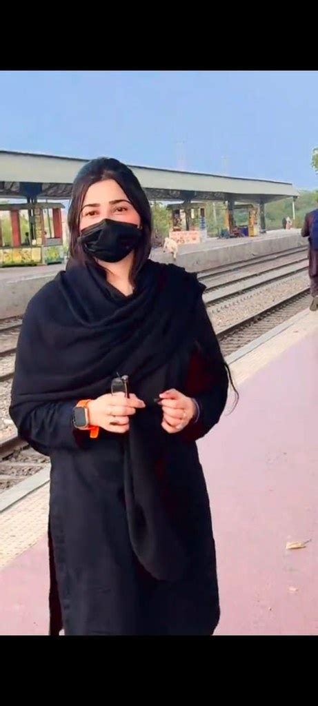 Samina Khan On Reels Facebook