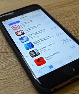 Ios Medical Apps On An Iphone 6 Iphone 6 Displays Ios Medi… Flickr