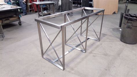 Pin Di Metal Table Frames