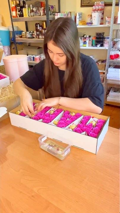 Подарунок для мами на день народження💗🌸 Youtube