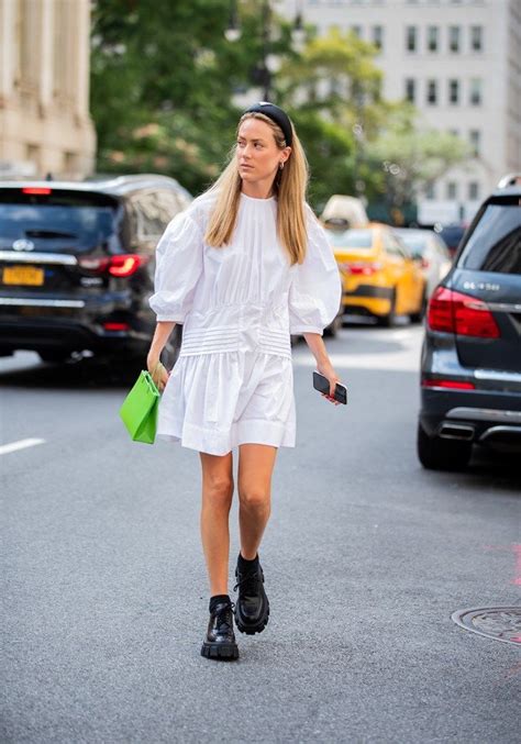Chic Street Style Looks From New York Fashion Week Springsummer 2020