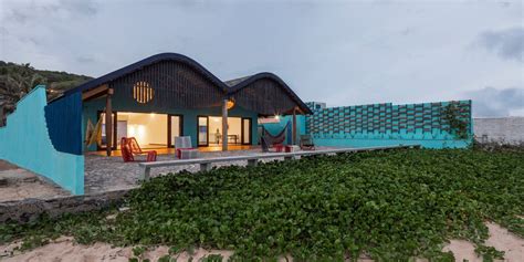 Built As An Inverted Ship Gutter House By Daniel Florez Is A Tribute