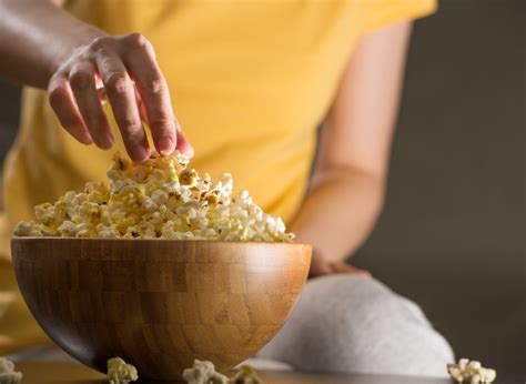 8 Inflammatory Foods That Cause Belly Fat