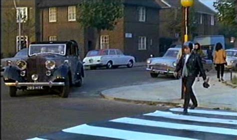 Imcdb Org Ford Zodiac Mkii E In Doctor In Clover