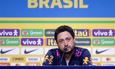 Arthur Elias é O Novo Técnico Da Seleção Feminina De Futebol Sinal News