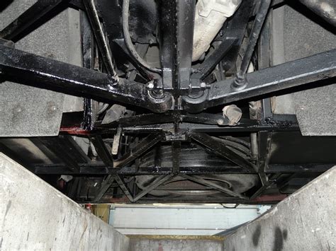 Konserwacja Podwozia Kratownicy I Nadkoli Autobusu EOS Coach PeterBus