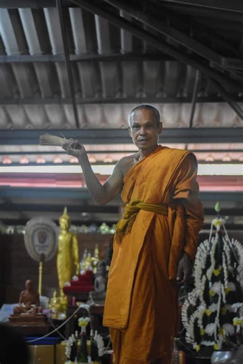 เวลามาเจอกัน วัตถุมงคล หลวงพ่อหนุน สุวิชโย