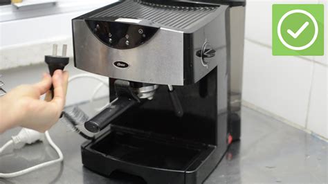 3 Ways To Prime A Keurig Coffee Maker WikiHow