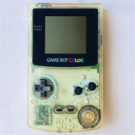 Yahooオークション 【美品】良品 任天堂 ゲームボーイカラー Gamebo