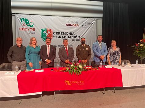 Ceremonia De Graduación Cecyte Cecyte Nogales I Oficial
