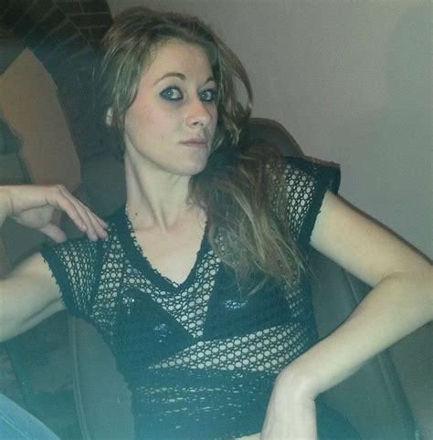 Geldsklave Antreten Herrin Kontakte Domina Fetisch Anzeigen