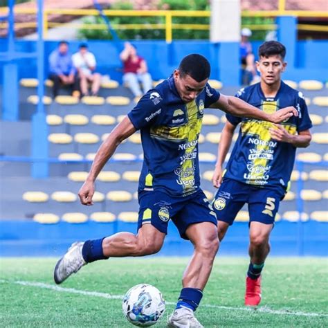 Ariel Ortiz Ariel Ortiz Threads Say More