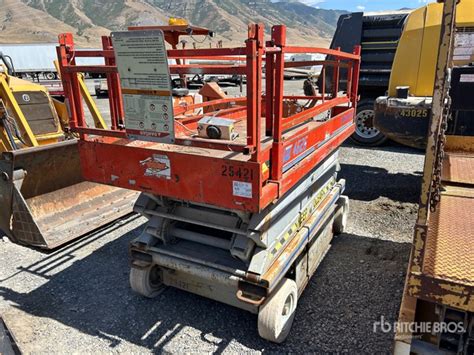 1999 Skyjack 4626 Electric Scissor Lift Ritchie Bros Auctioneers