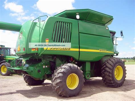 2005 John Deere Jd 9760 Sts Combine Tractor
