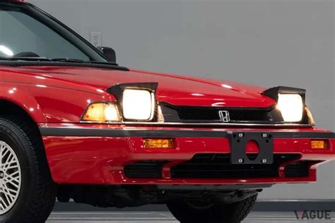 極上のホンダ「プレリュード」がオークションに登場！ 走行距離6000km台 35年前の2代目プレリュードとは Vagueヴァーグ