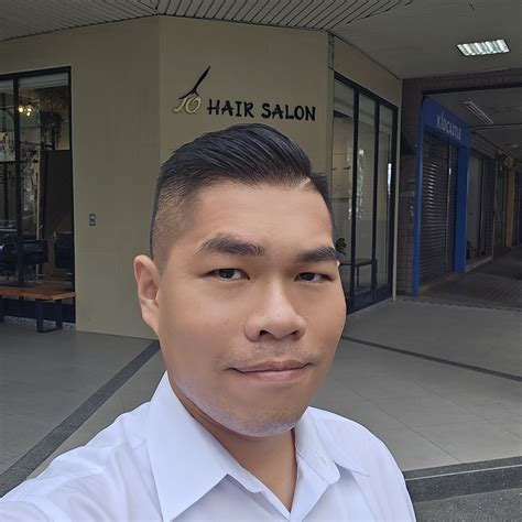張雅雯 【專業賣房諮詢x銷售策略x快速成交x讓你百萬價差收入 】 🥇中區第一名🥇 🥈全國第二名🥈 第一名的優質團隊 還不委託給我們賣房嗎