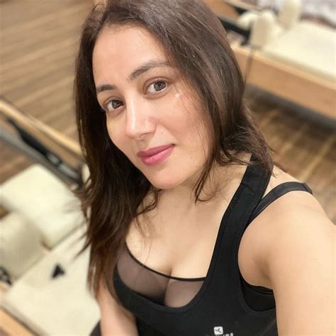 Urvashi Solanki Rfaptodesiactress