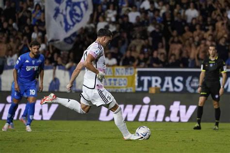Juve Vlahovic Cè Il Verdetto La Notizia Non è Gradita Spazioj