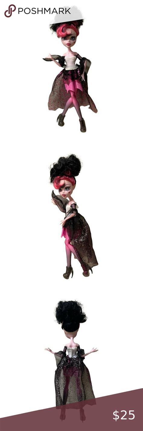 Monster High Draculaura Ghouls Rule Doll And Acessories 2008