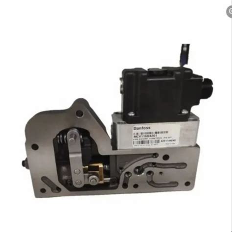 Mild Steel Sauer Danfoss Hydraulic Control Valve For Industrial At