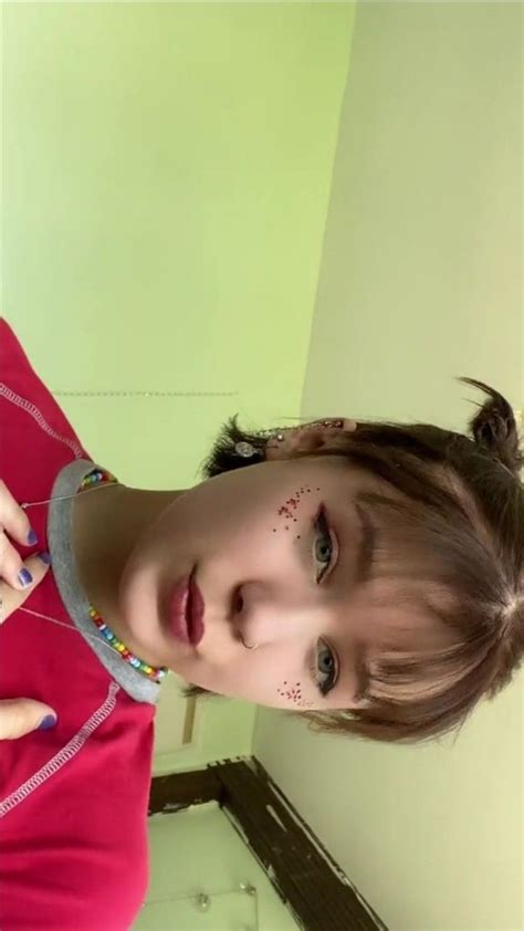 Pin By › 𝖿𝗋𝗈𝗀 𝖼𝖺𝖿𝖾 𔗫̸ On Tyra ¦ No Repost Tyra